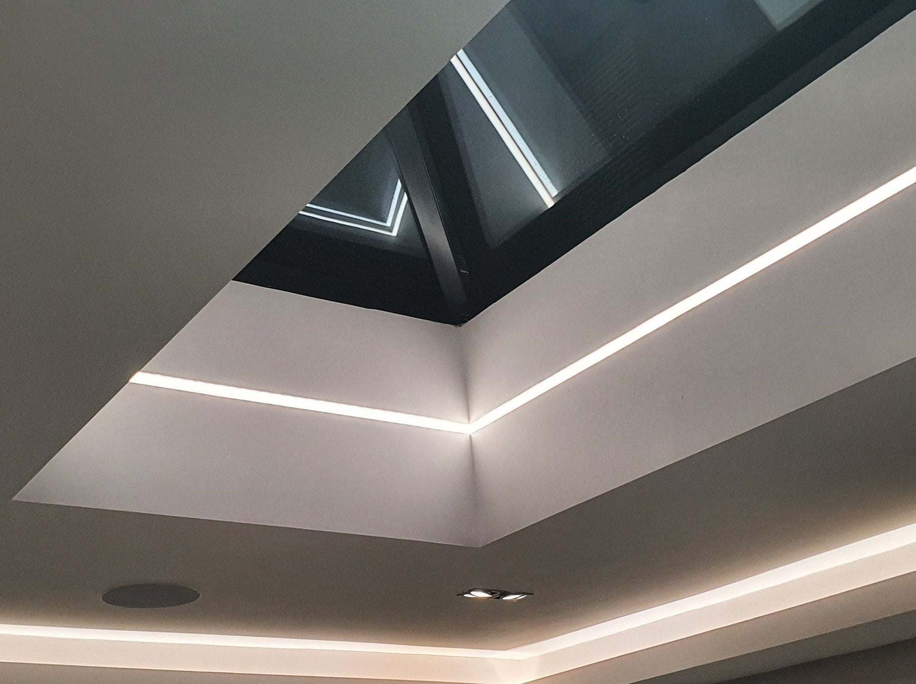 2m Wide Plaster-In LED Profile Extrusion Channel | Aluminium Trunking ...